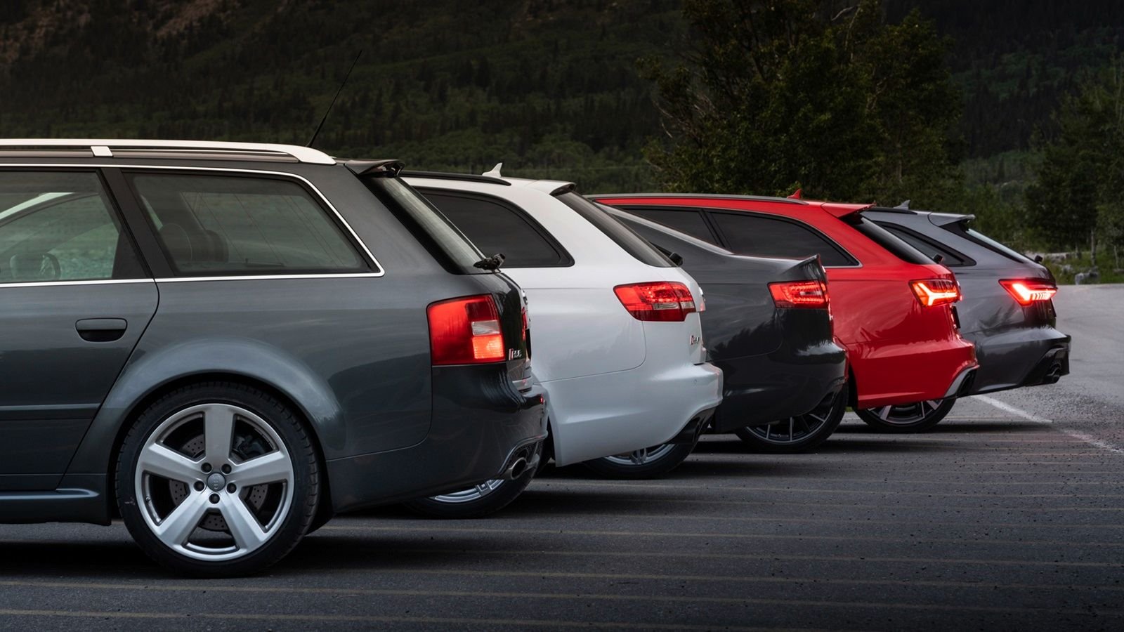 Ranking Every Audi RS Wagon from 'Worst' to First! | Audiworld