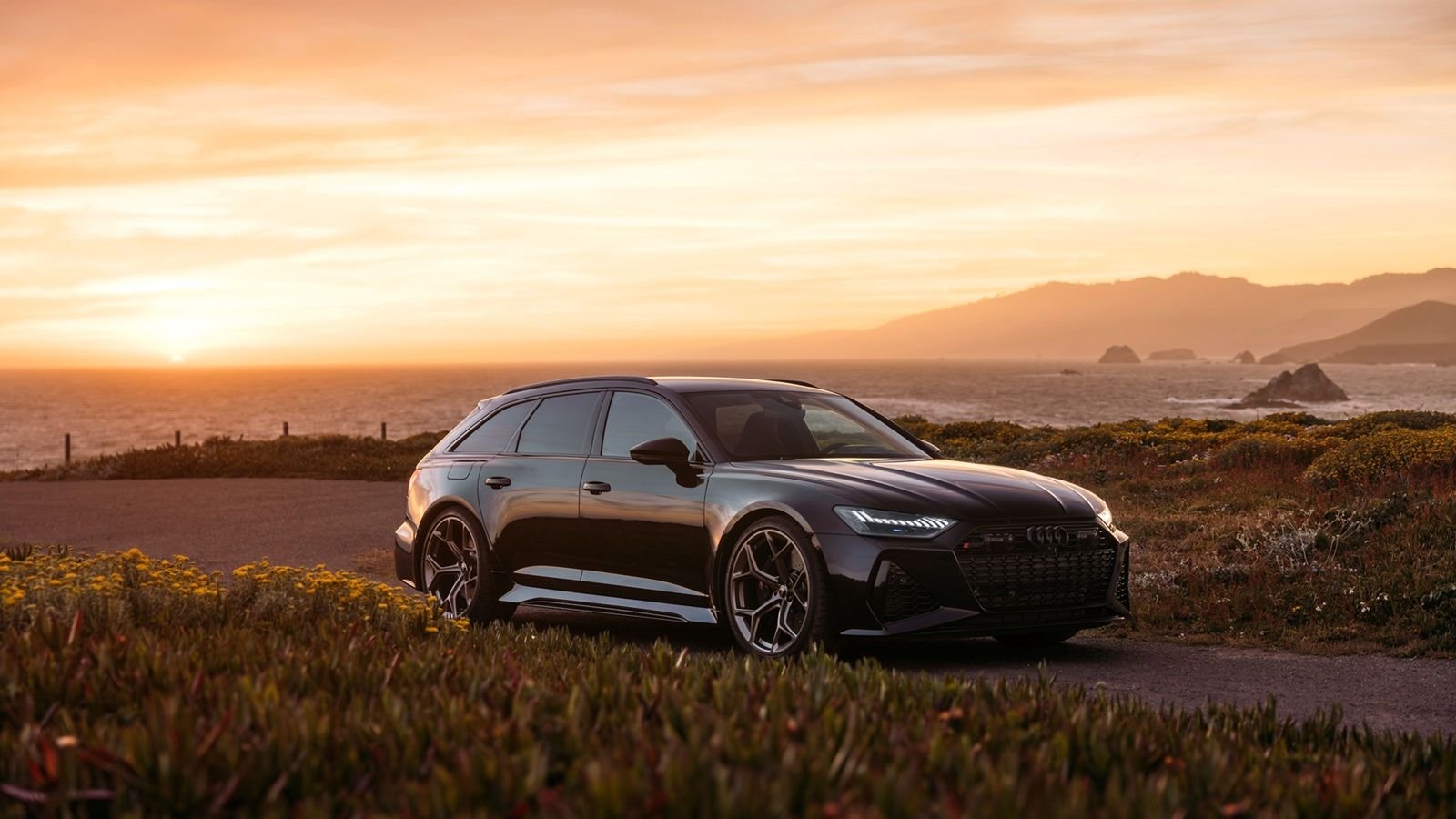 Audi RS 6 Avant Performance vs BMW M5 Touring: Best Super Wagon ...