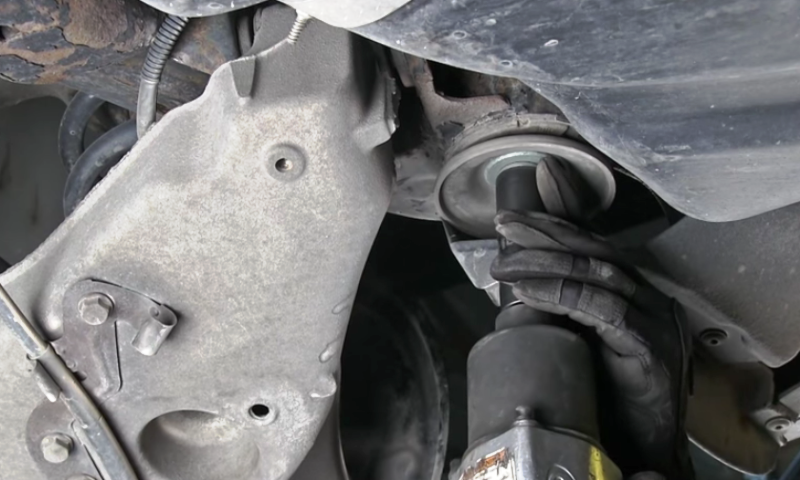 Audi A4 B7: How to Install Lowering Springs | Audiworld