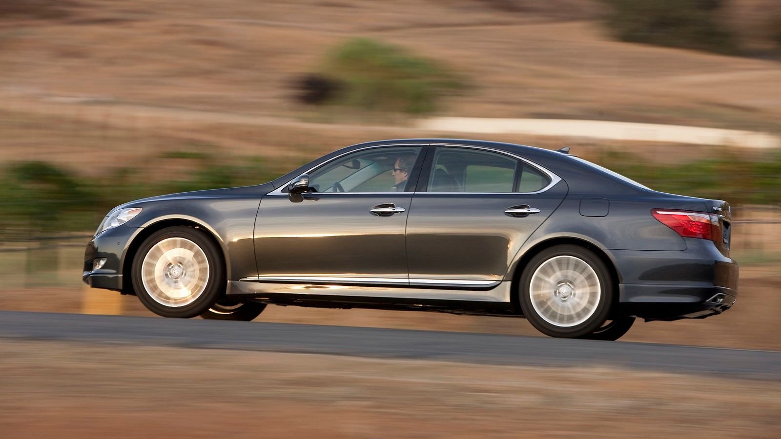 LS400 vs LS430 vs Toyota Avalon: Which is Best? | Clublexus