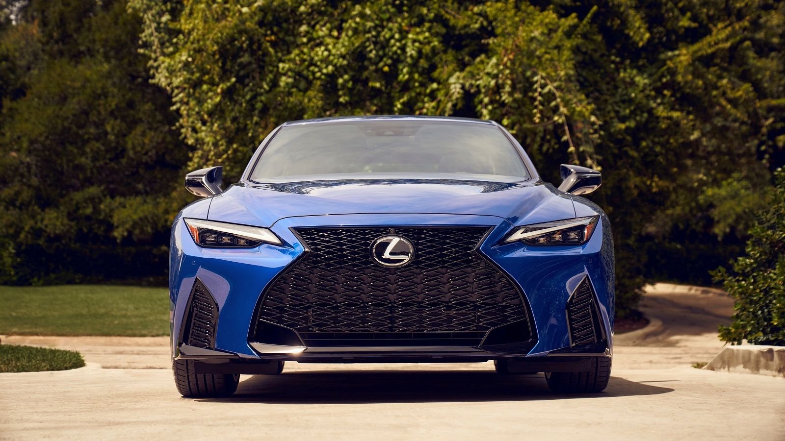 2021 Lexus IS: Pros and Cons Of the Refreshed Luxury Sedan | Clublexus
