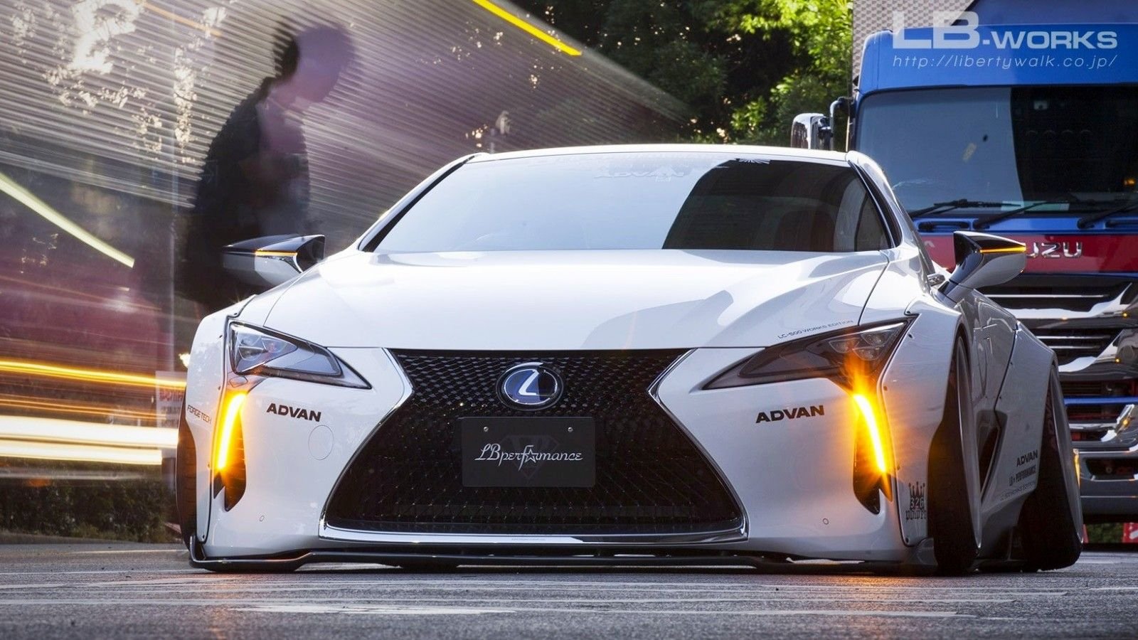 Throwback Thursday: Liberty Walk Has Two Kits for the LC Coupe | Clublexus