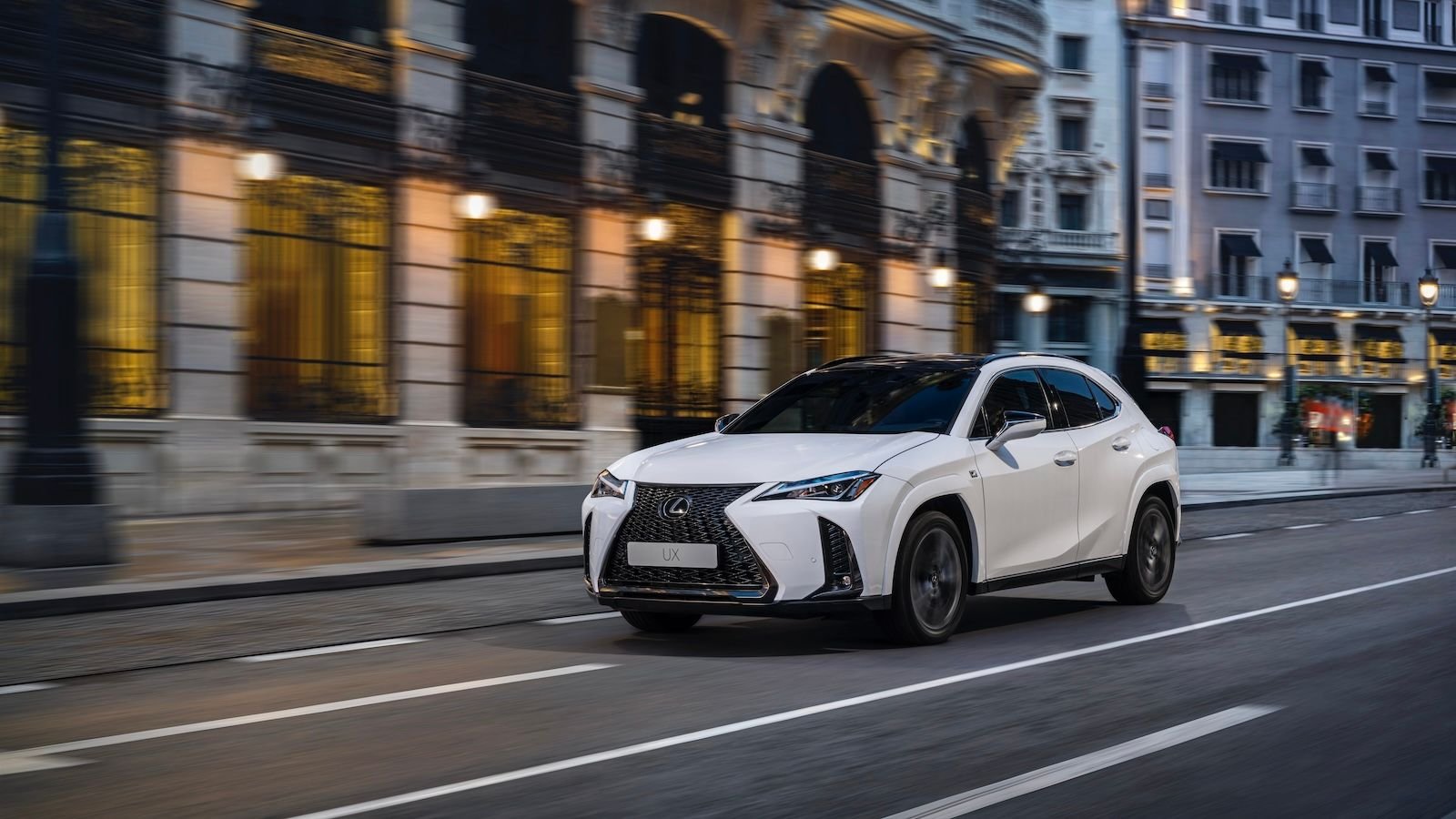 5 Reasons Why the Lexus UX250h Is All the Car You Need | Clublexus
