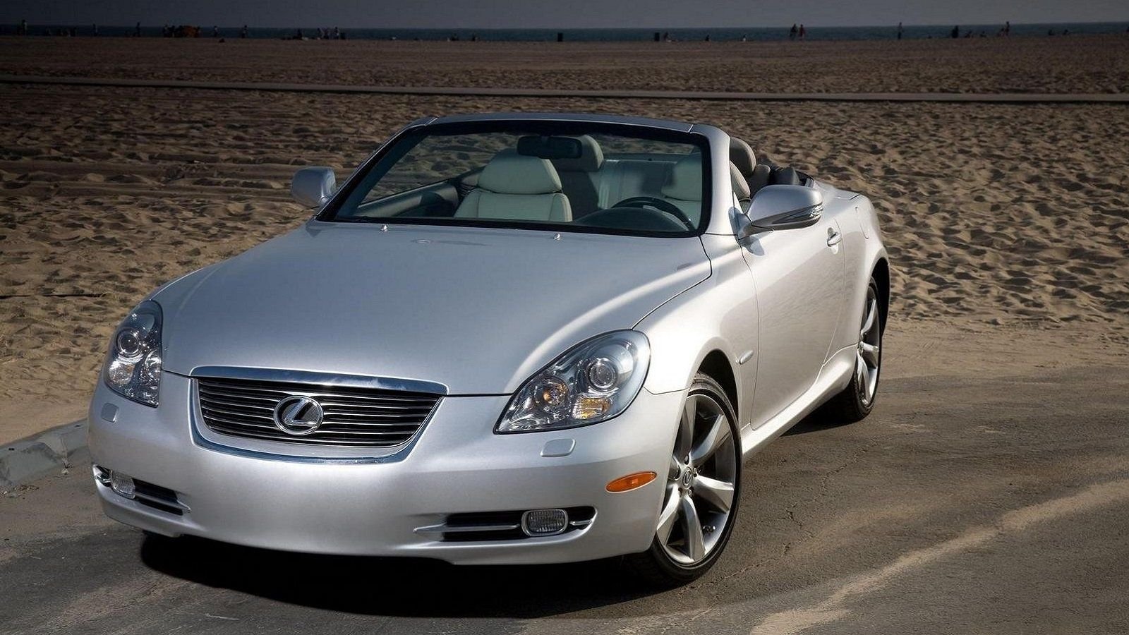 The SC Coupe/ Convertible: Redefining Luxury in a Sport Coupe | Clublexus