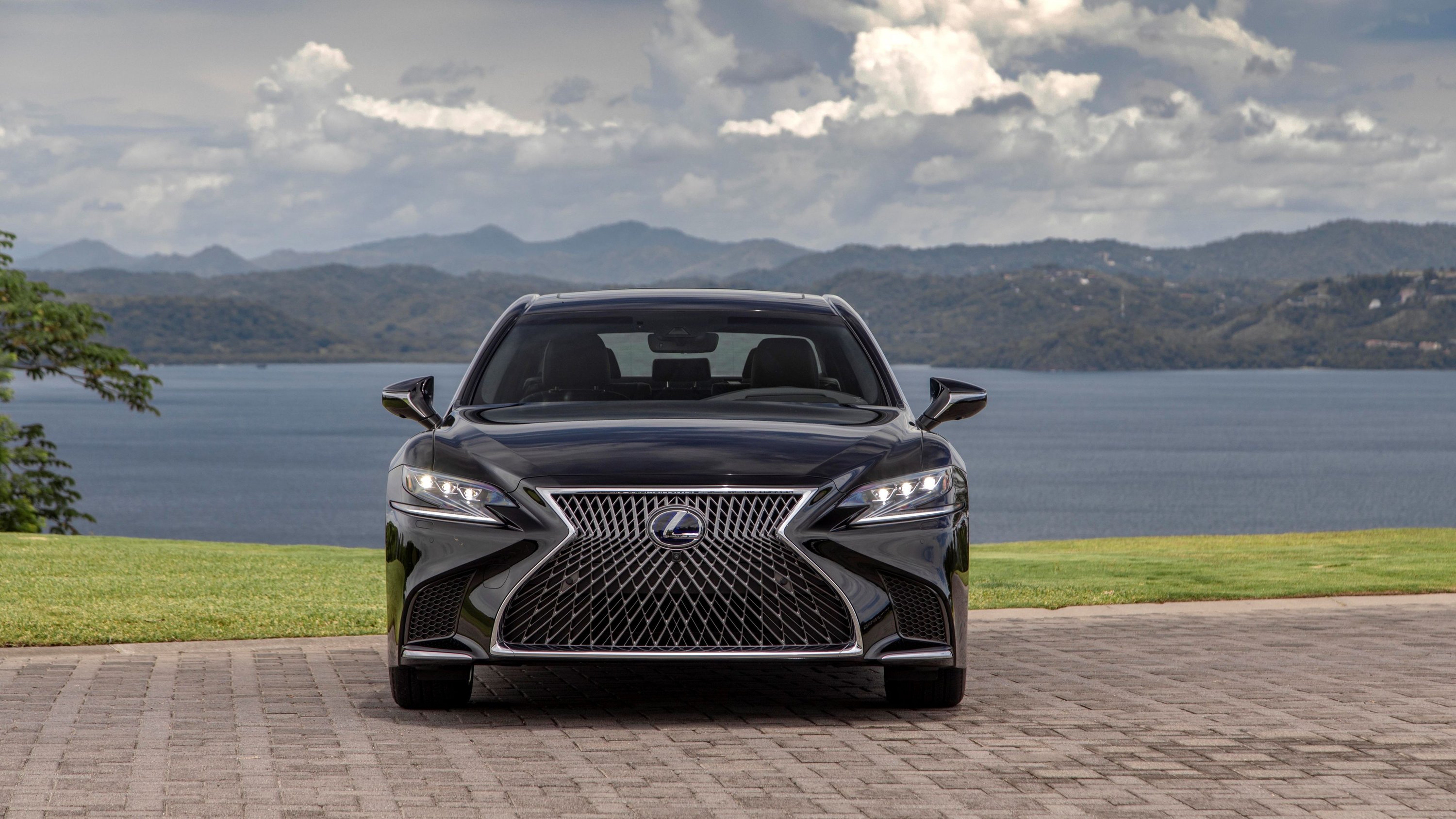 Lexus LS 600h Might Return With Hybrid V8 Power | Clublexus