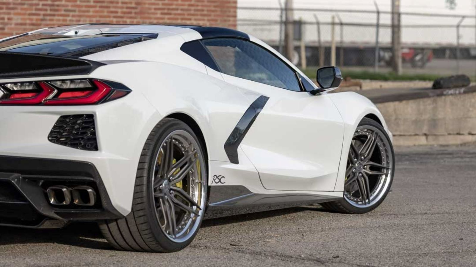 RSC Introduces Sweet New Carbon Fiber C8 Side Skirts | Corvetteforum