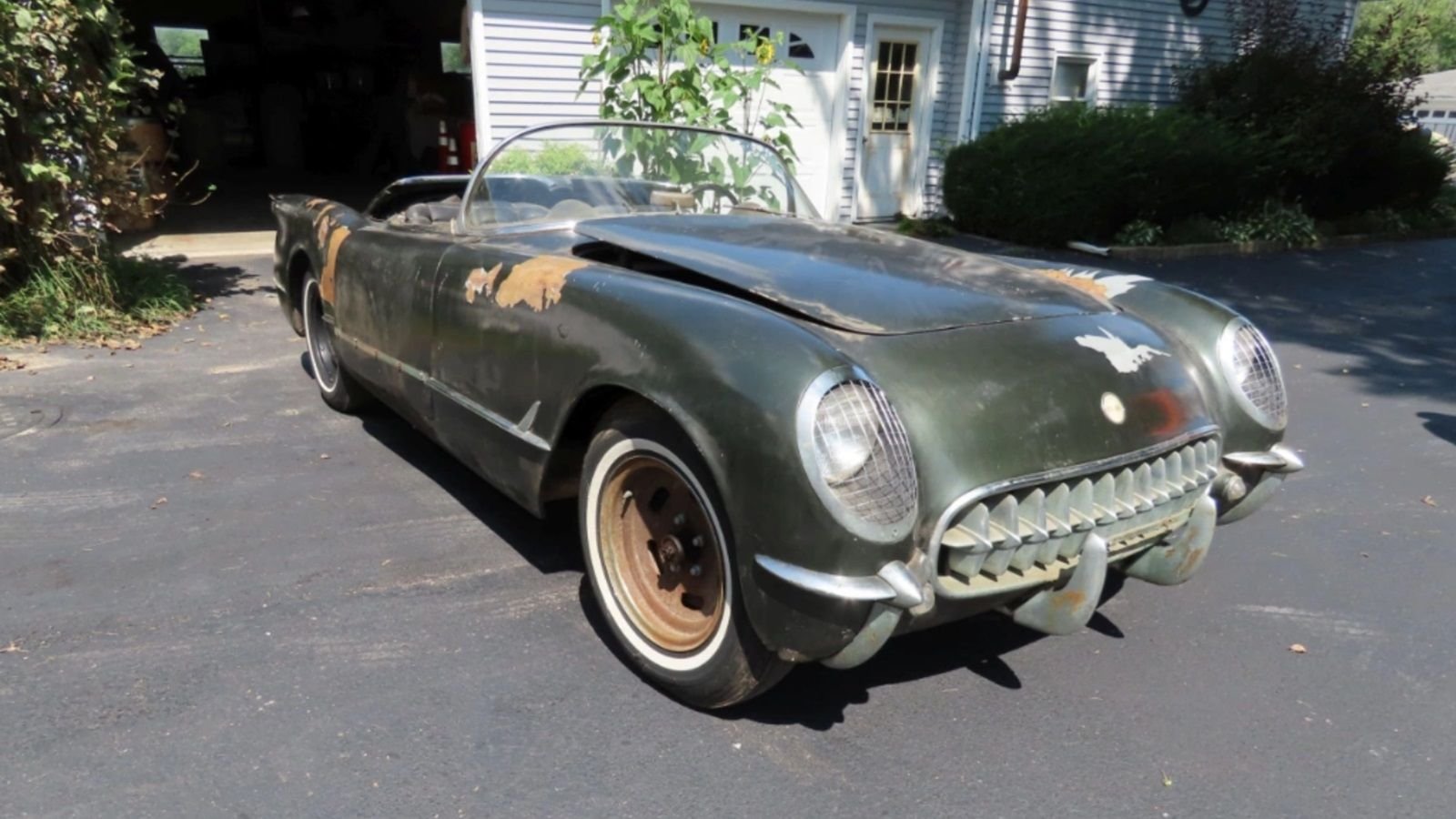Bill Slavens 'Corvette Hoard' Was NOT a Typical Auction | Corvetteforum