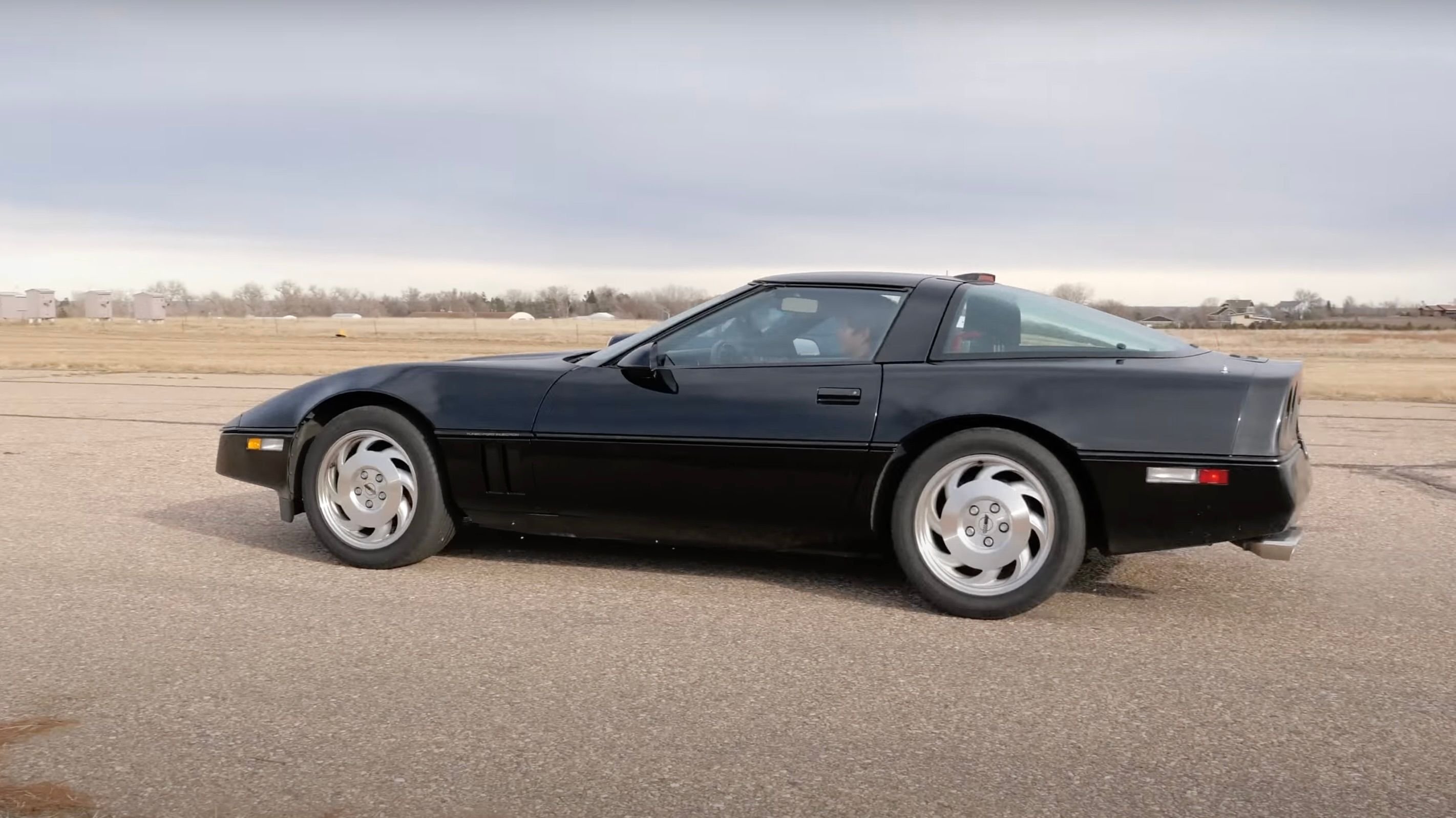C4 Corvette Takes Down 911 Carrera In Classic Drag Race | Corvetteforum