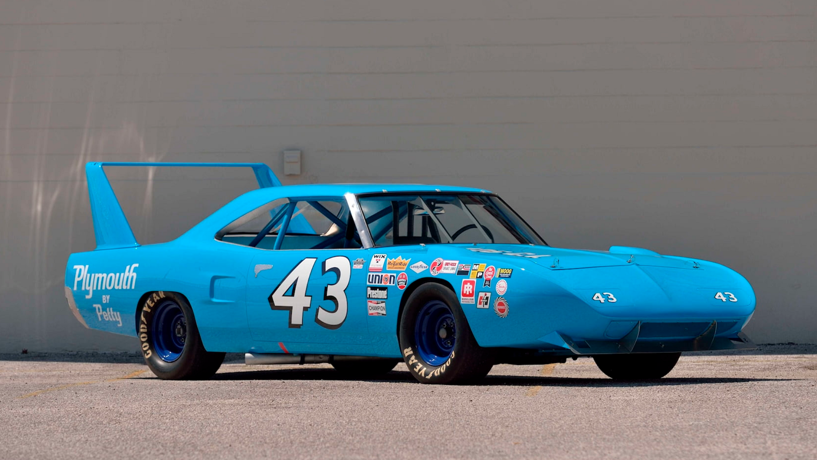 Richard Petty's Legendary Superbird 'Wing Car' for Sale | Dodgeforum
