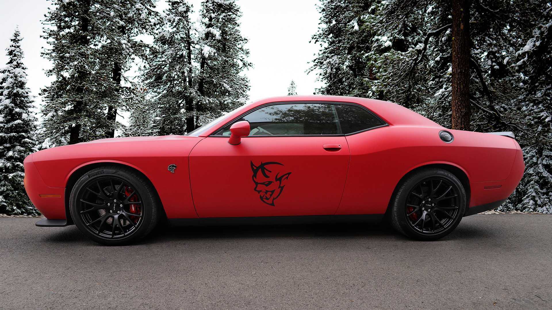 Vilner Gives Challenger Hellcat a Super Classy Makeover | Dodgeforum