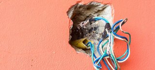 How to Wire a 120/240 Volt Receptacle | DoItYourself.com