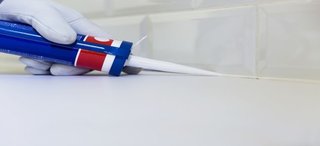 How to Replace Bathtub Caulk | DoItYourself.com