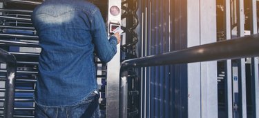 Fixing Common Problems with a Smart Card Reader | DoItYourself.com