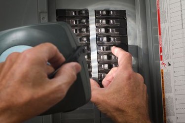 The Dos and Don'ts of Electrical Safety | DoItYourself.com