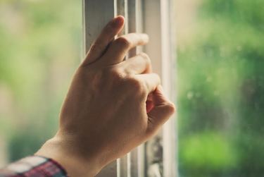 How to Air Out a Basement | DoItYourself.com