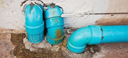 How to Use PVC Pipe Repair Epoxy | DoItYourself.com