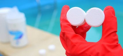 6 of the Best Pool Cleaning Products | DoItYourself.com