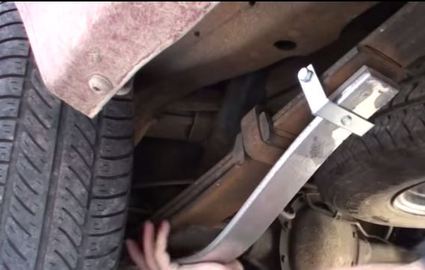 How to Adjust and Align Rear Leaf Springs | DoItYourself.com