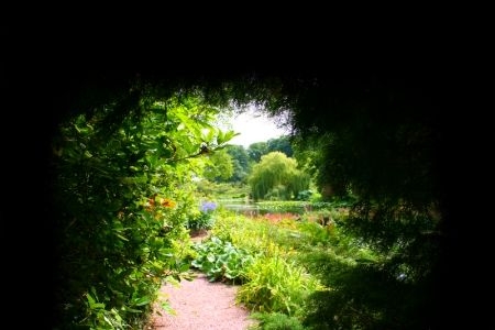 Create a Secret Garden | DoItYourself.com