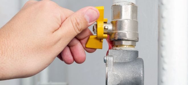 Common Plumbing Hazards That Get Overlooked | DoItYourself.com