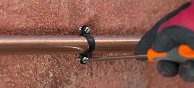 How to Cap off a Gas Line | DoItYourself.com