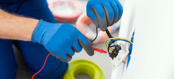 How to Install an Electrical Outlet | DoItYourself.com