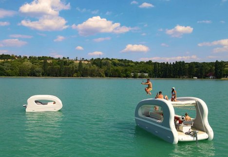 Portless Catamaran: Inflatable Party Boat Packs Down to Fit in Your ...
