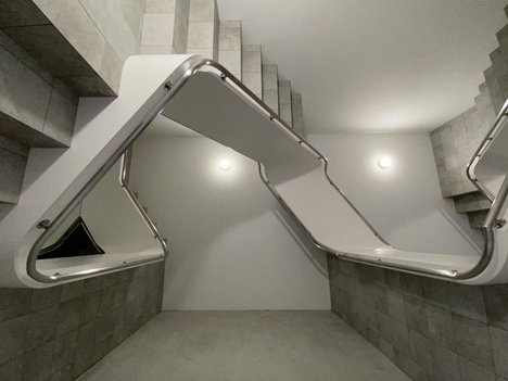 Surreal “Infinity Staircase” Installation Seems to Go On Forever ...