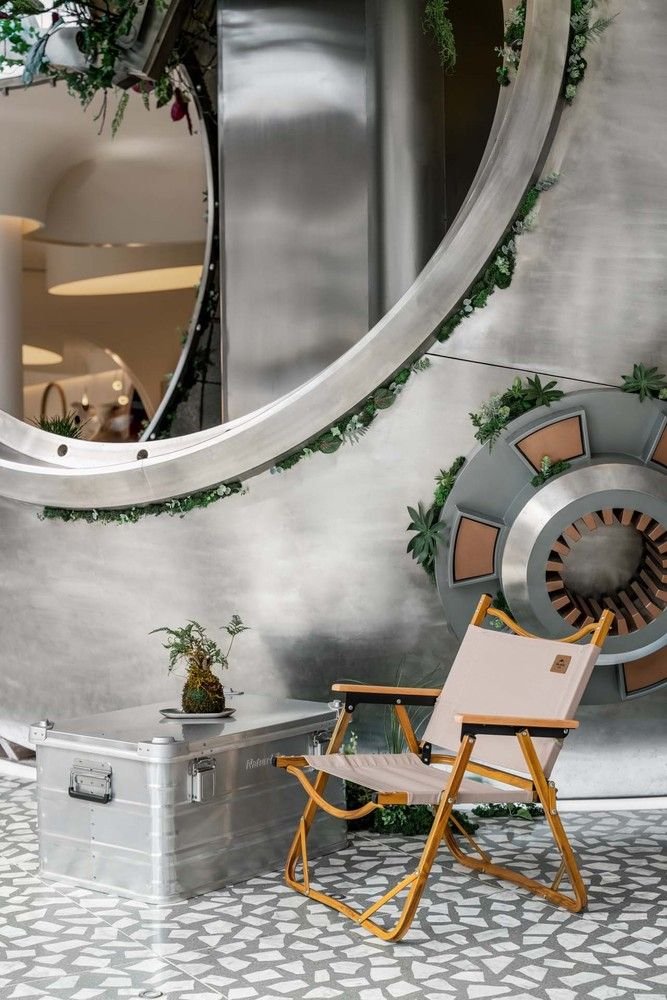 Shanghai’s Metal Hands Coffee Offers an Immersive Trip Through Time and ...