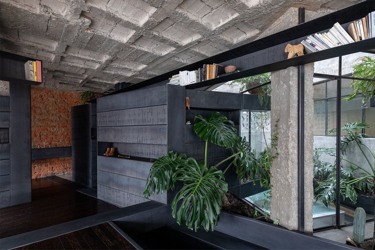 Urban Apartment Styled to Feel Like a Tranquil Indoor Forest | Designs ...