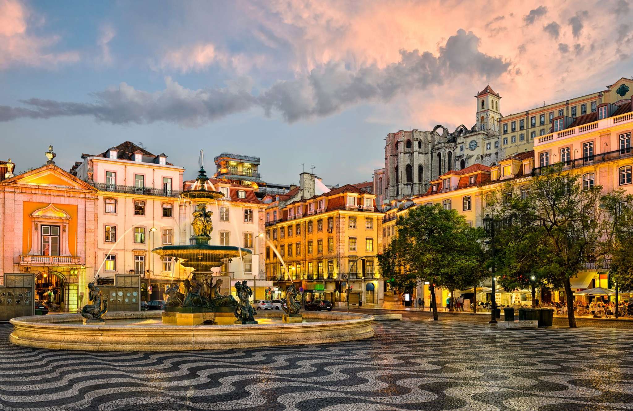 Lucy Bryson – Fodors Travel Guide