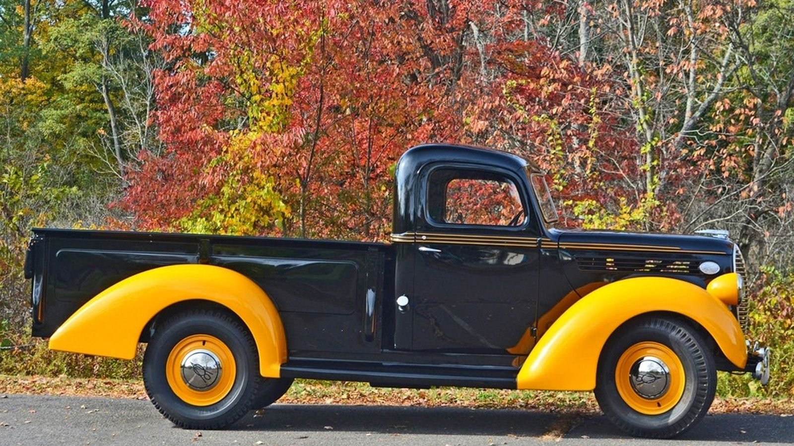 Concours d'Elegance for Striking 1938 Tonner | Ford-trucks
