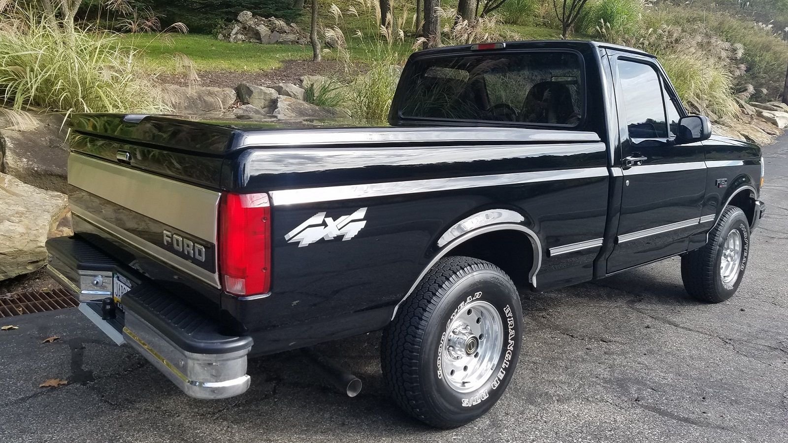 Incredibly Clean 1996 Ford F-150 Is the 9th Gen of Our Dreams | Ford-trucks