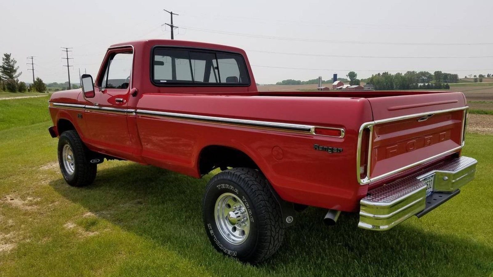 Low-Mile 1976 Ford F-250 Looks Brand New | Ford-trucks