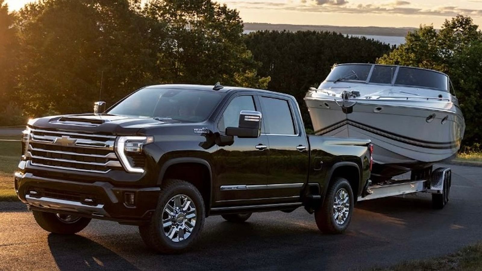 2024 Ford F-250 vs Chevy Silverado 2500HD: How Do They Stack Up? | Ford ...