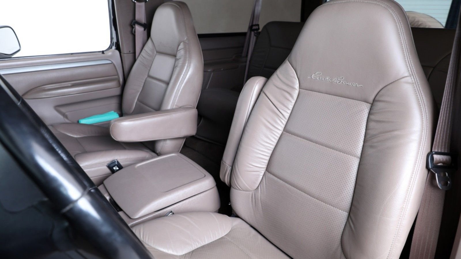 Paul Walker's Personal 1995 Bronco Is a Real Beauty | Ford-trucks