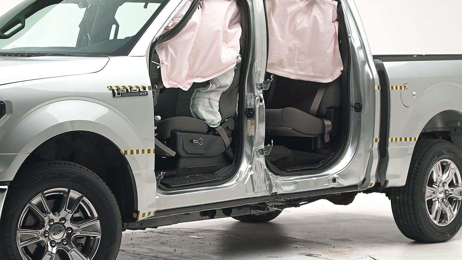 Ford F-150 Aces Crash Safety Testing | Ford-trucks