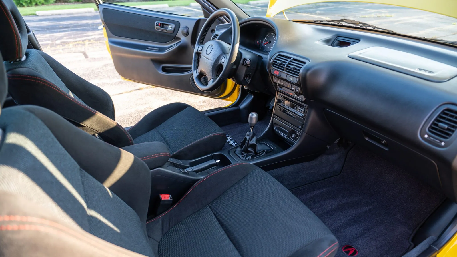 How Far Into 6-Figure Territory Will This Acura Integra Type R Go ...