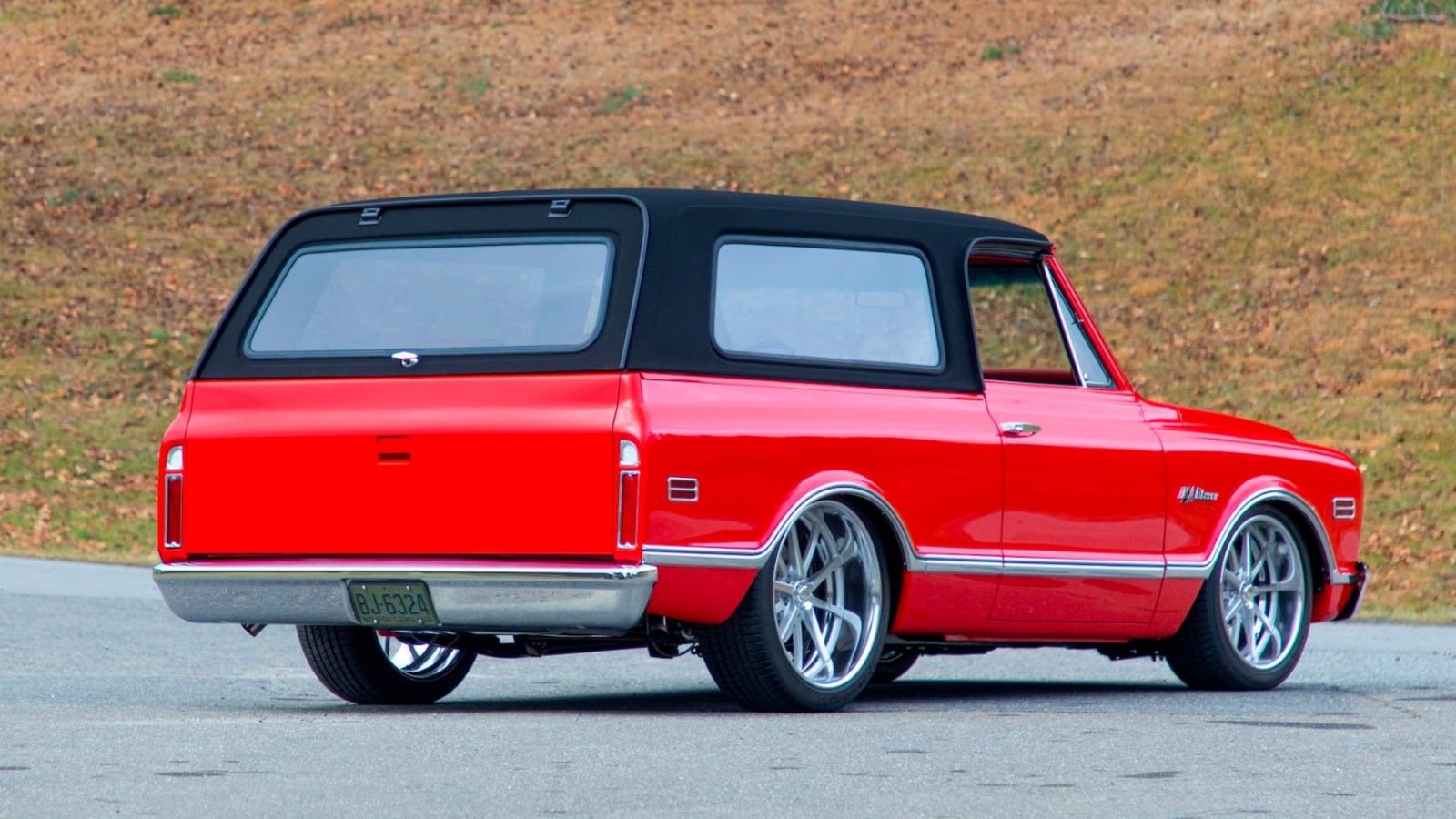 Chevy Blazer Resto-Mod Comes With a Matching Surfboard | Ls1tech