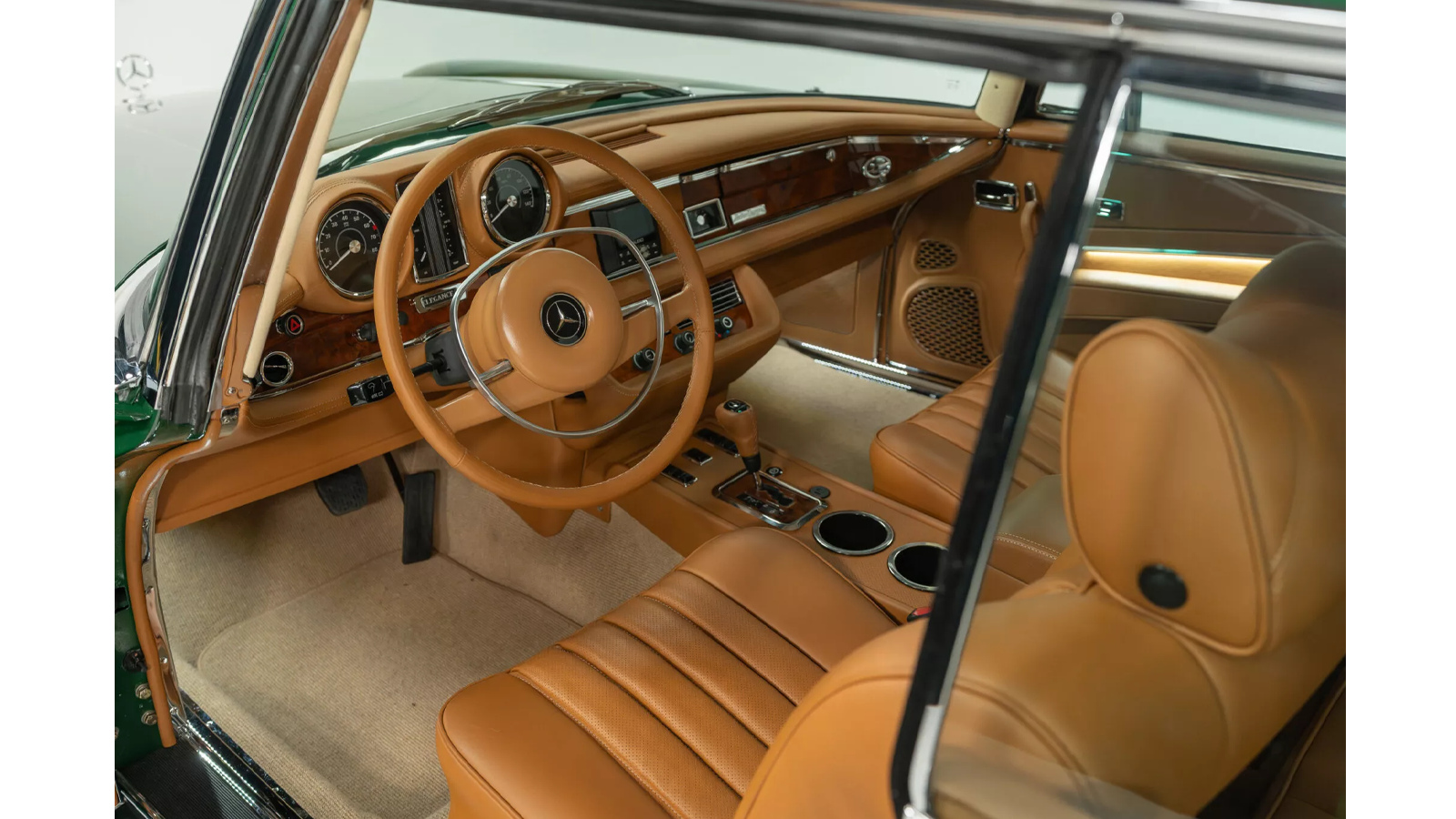 Classic Mercedes 280SE With Modern AMG Underpinnings? Yes, Please ...