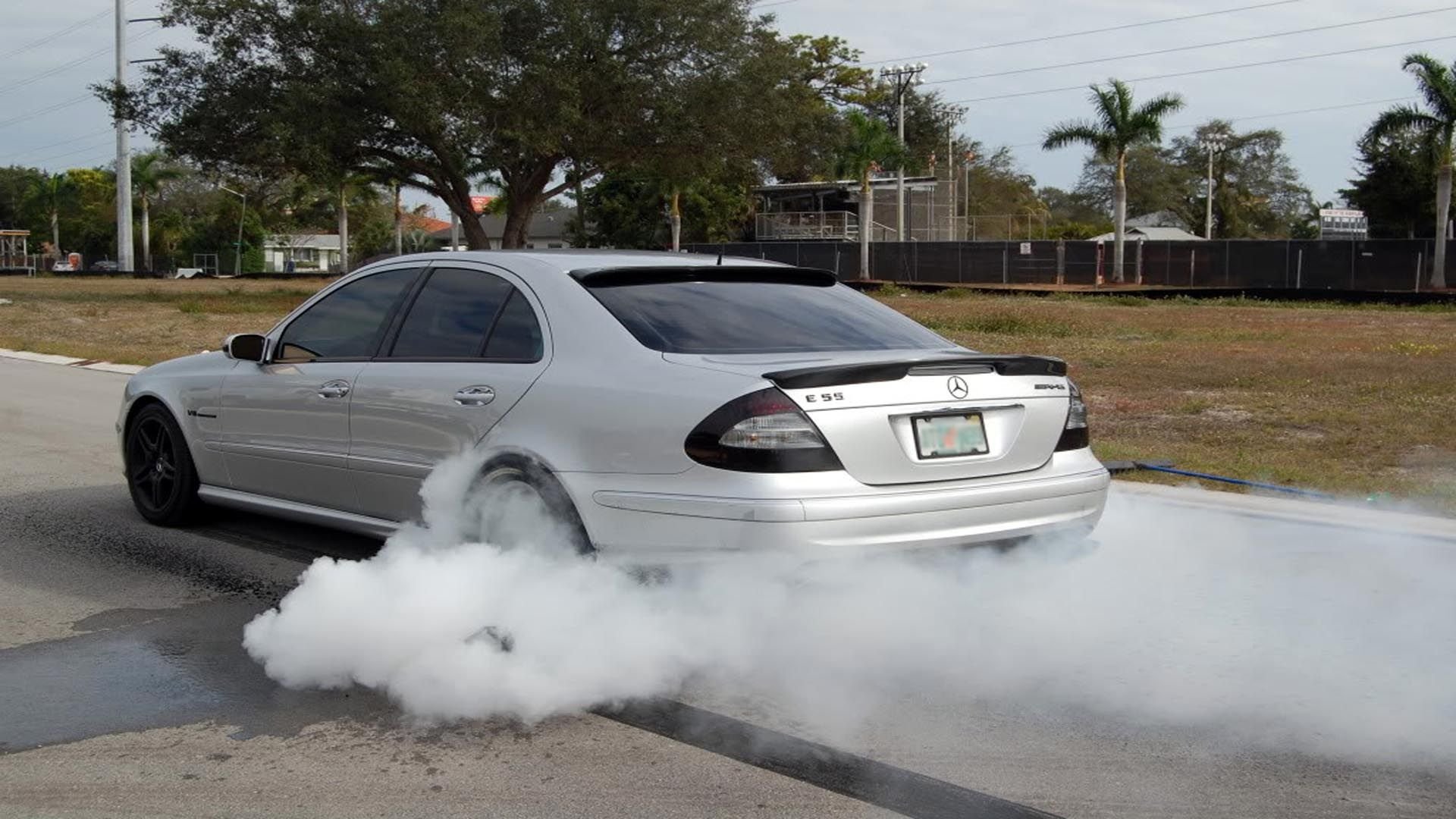 Mercedes-Benz E-Class AMG: How to Clean Throttle Body | Mbworld