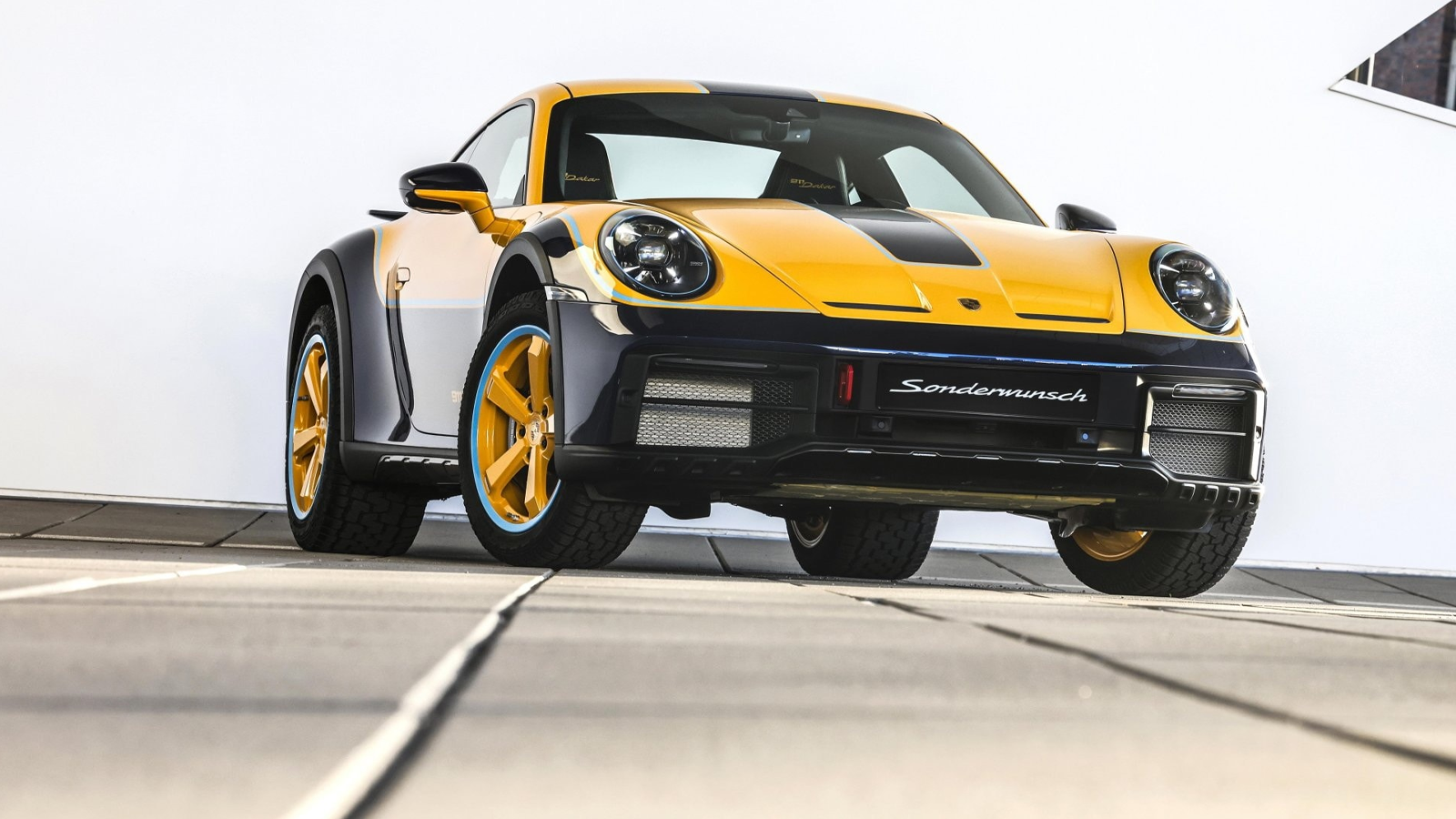 Final 911 Dakar Gets Retro Custom Sonderwunsch Design | Rennlist