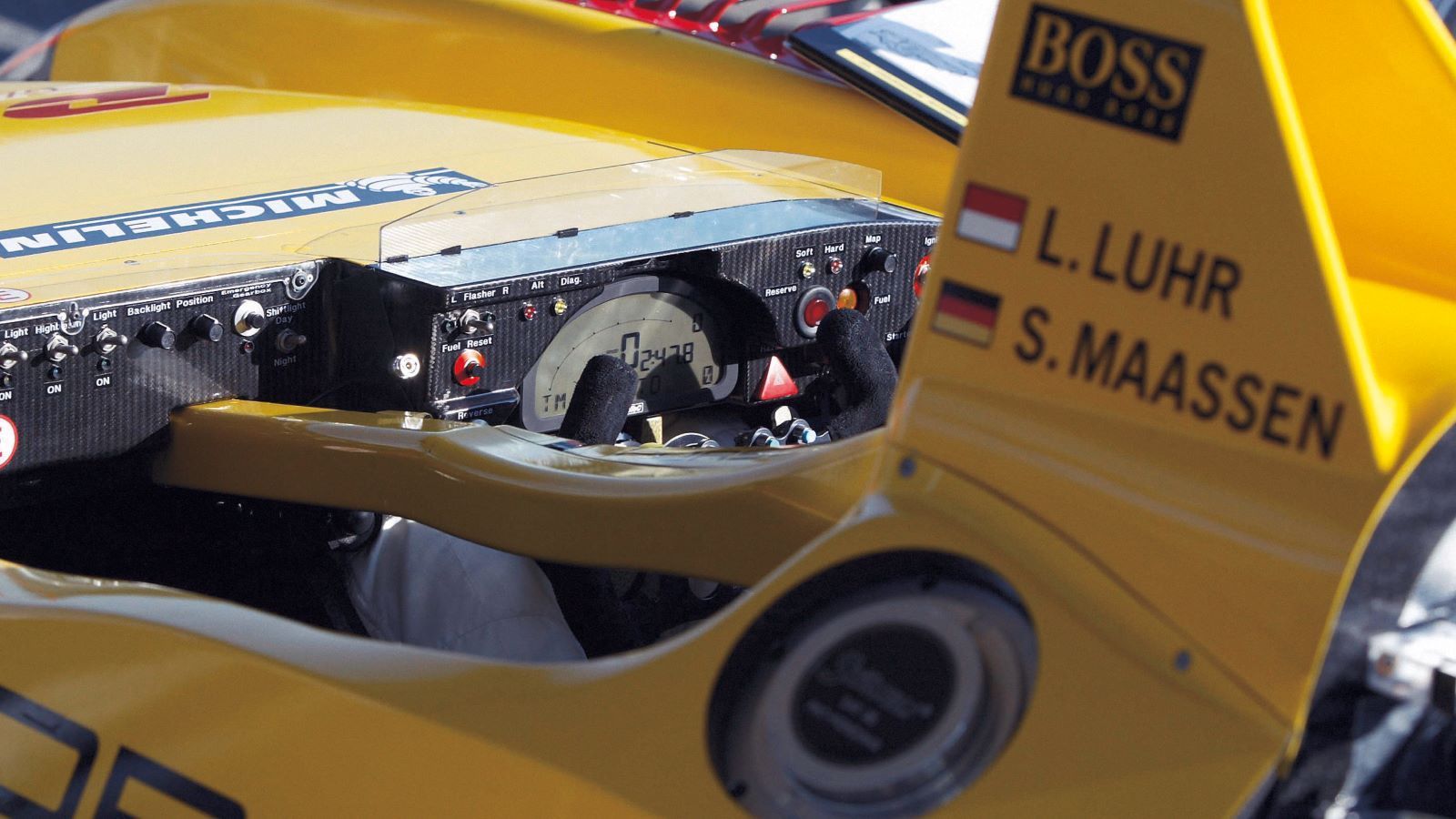 Piloting Porsche: Steering Control Centers Through History | Rennlist