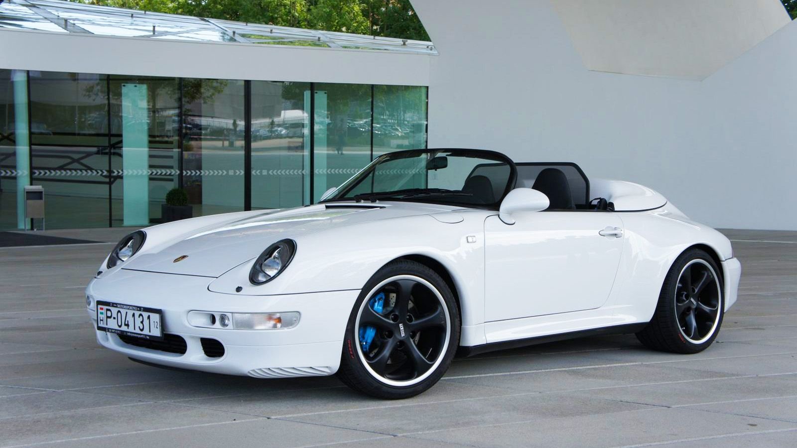 Some Quick Pics in Appreciation of the 993 Speedster | Rennlist