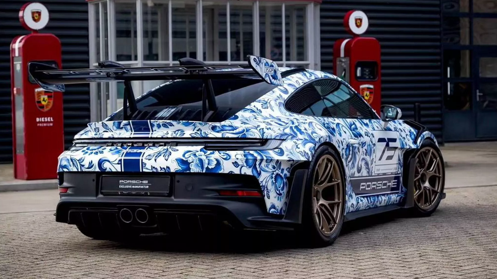 Floral Livery Porsche 911 GT3 RS Celebrates 75 Years of Porsche ...