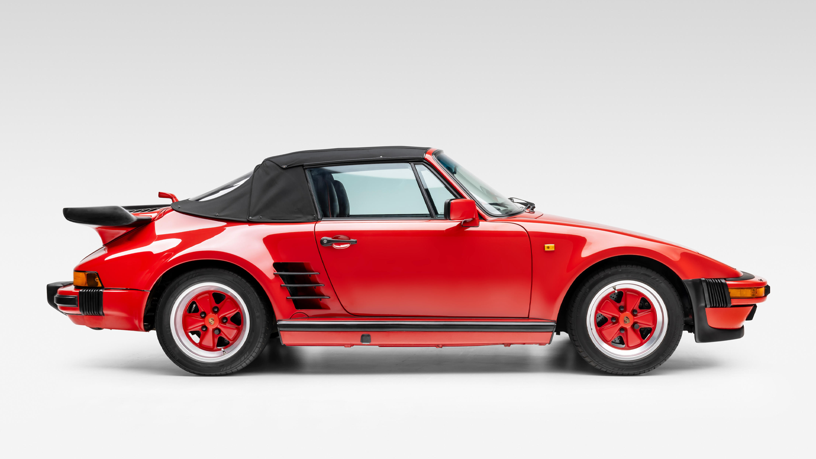 930 Porsche 911 'Flachbau' Is Gorgeous Low Mile Gem, Headed to Auction ...