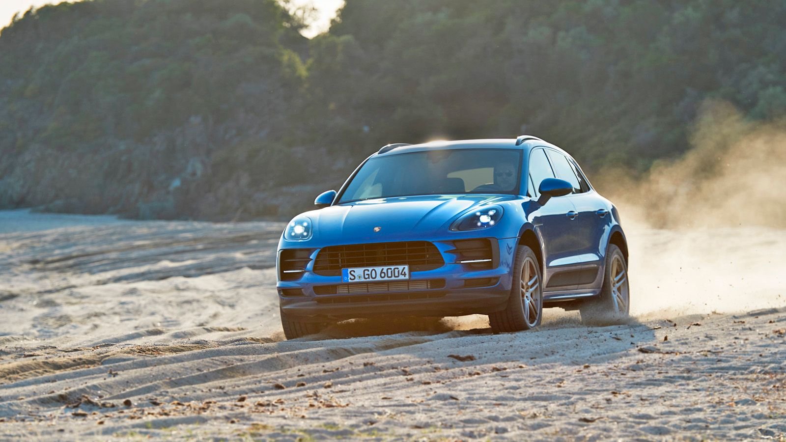 Everything You Want to Know About the 2019 Macan | Rennlist