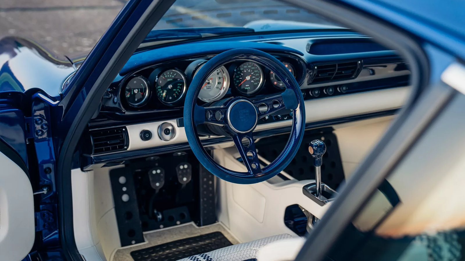 Breathtaking Singer DLS Headed to Auction, Set to Fetch Hypercar Money ...