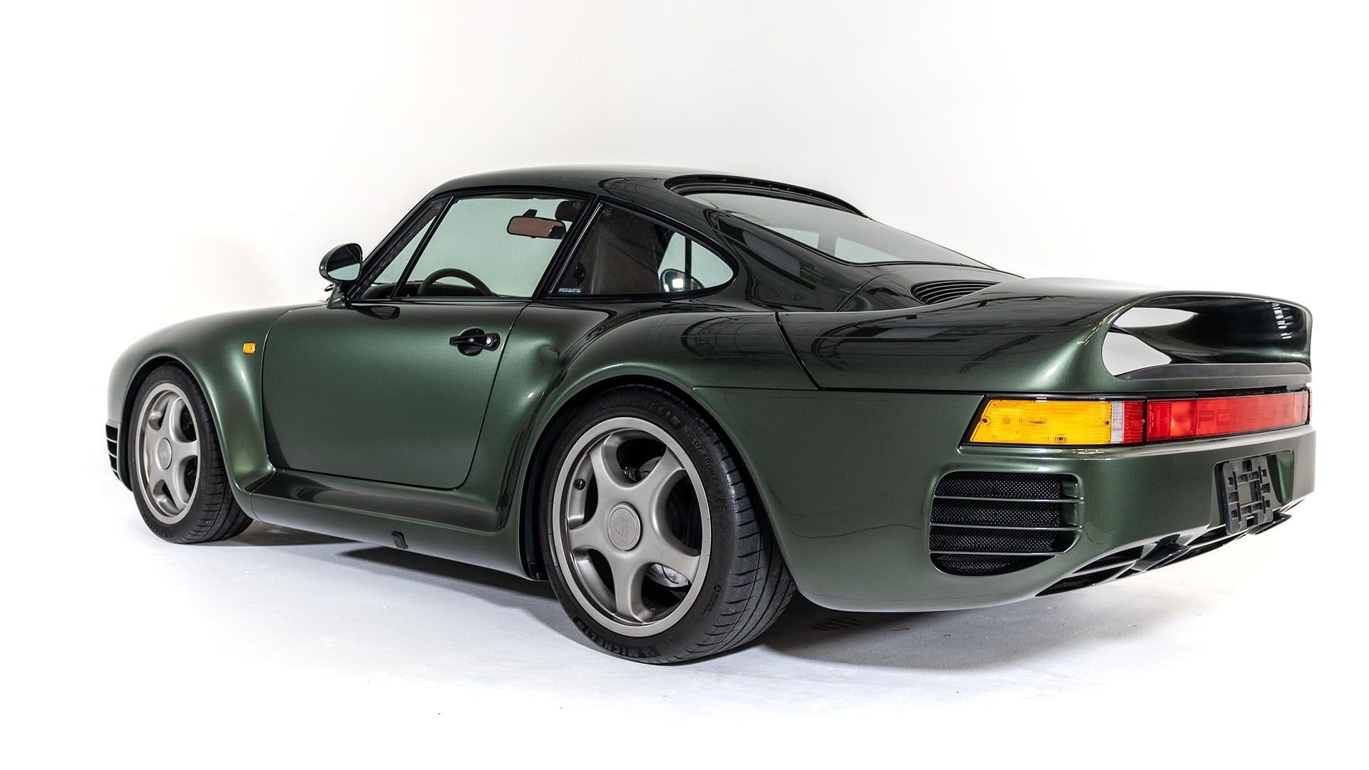 Porsche 959 Nissan Used to Benchmark R32 GT2 Heads to Auction | Rennlist