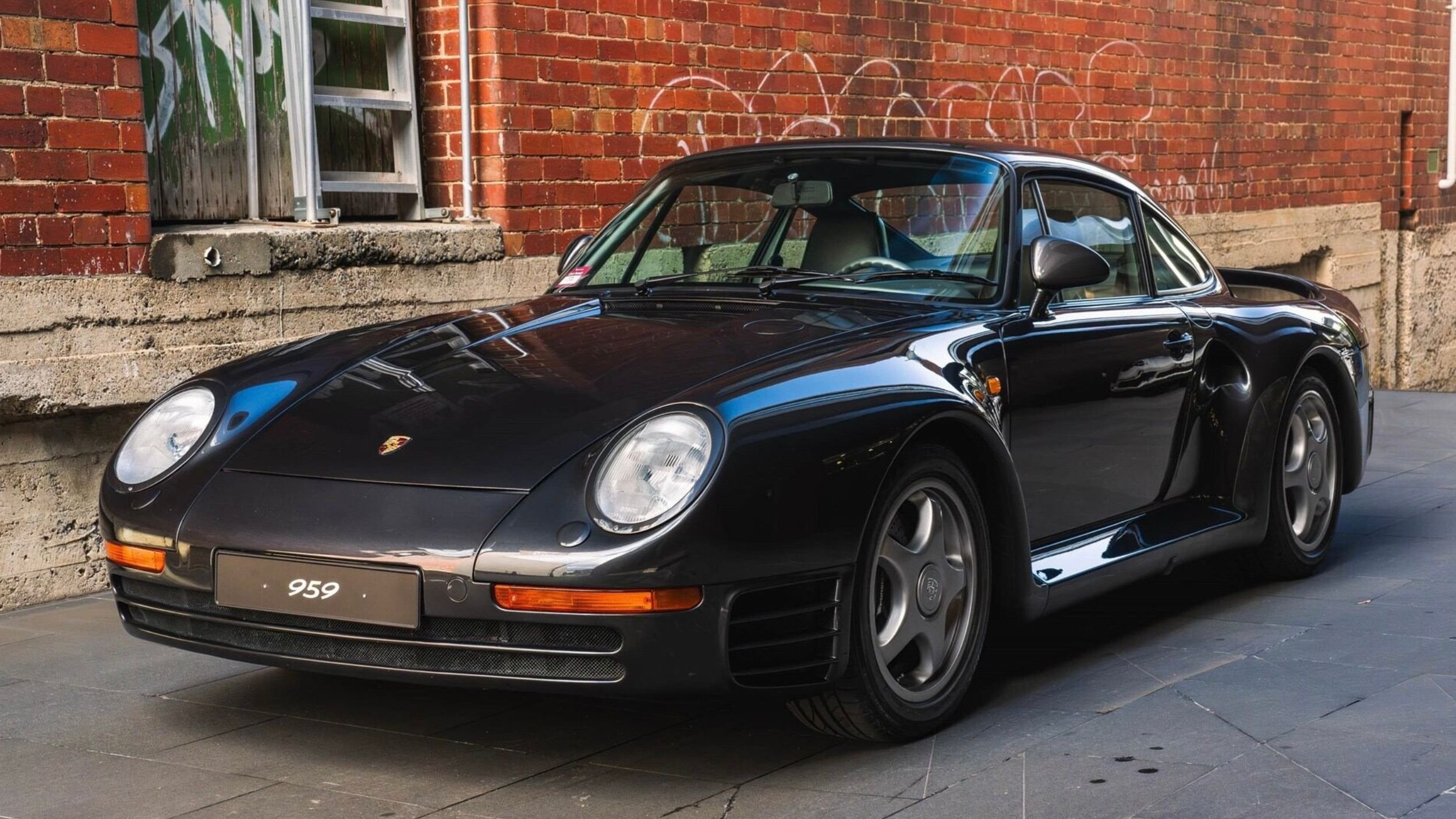 Ultra-Rare 1988 Porsche 959 Komfort Sells for $1.7M | Rennlist